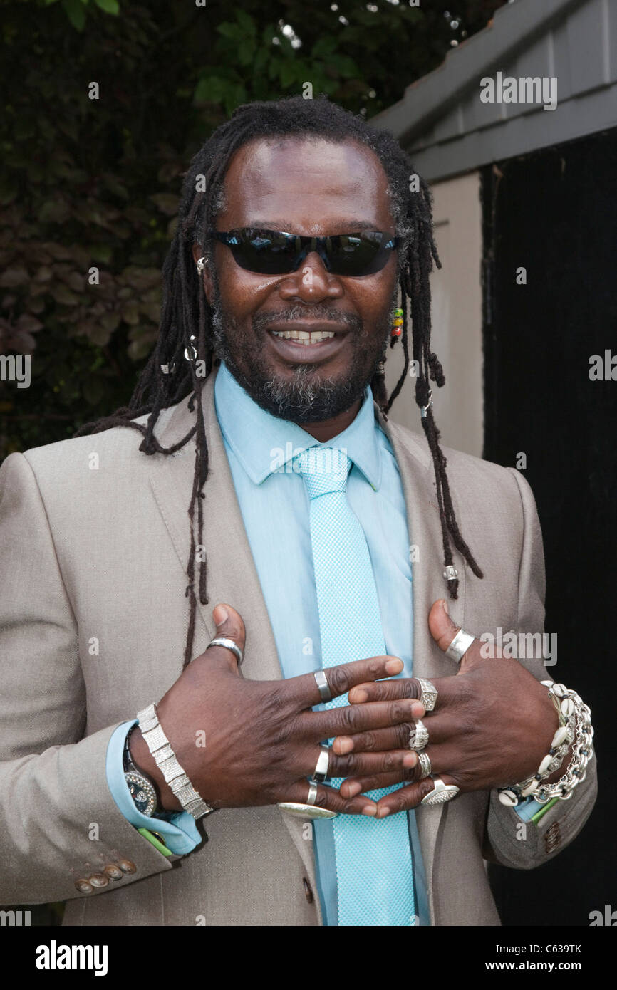 The Big Lunch. Annual get-together of neighbours and local communities ...