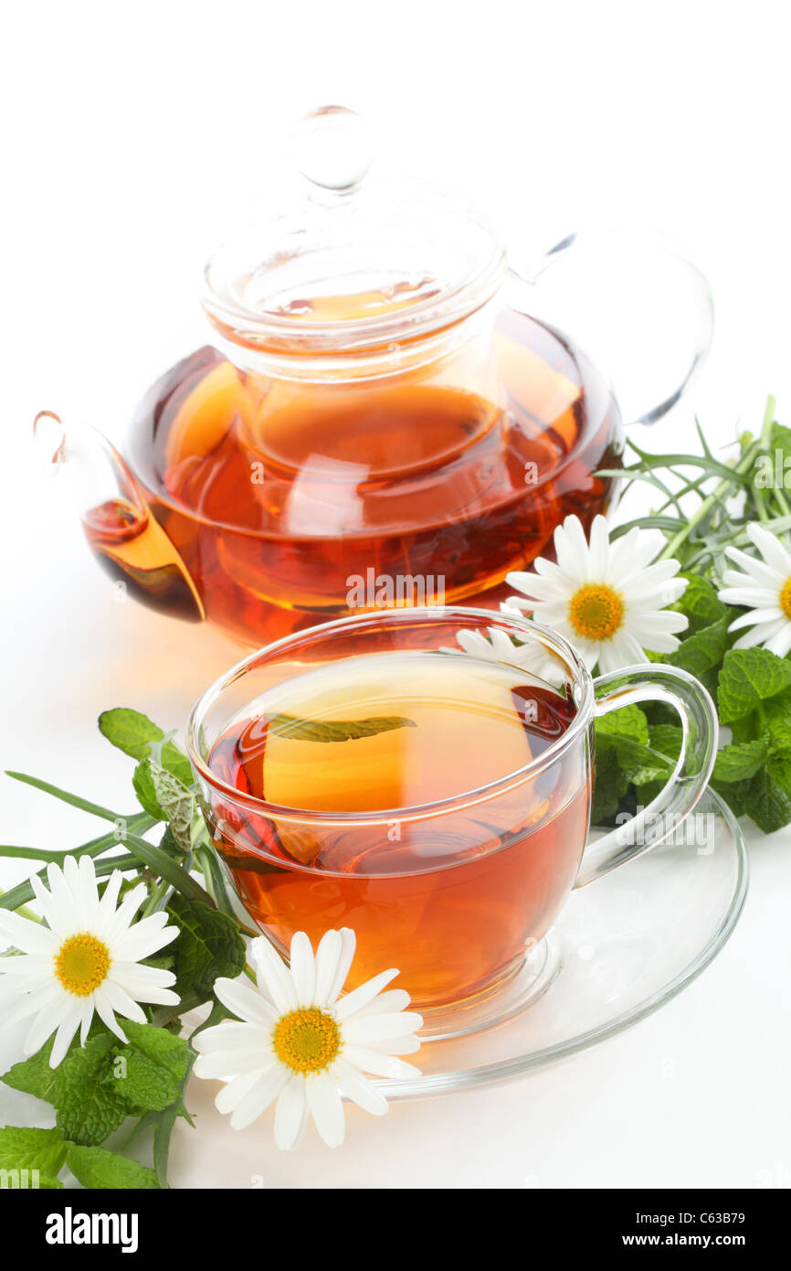 Black Tea,Mint Leaf and Daisy Stock Photo - Alamy