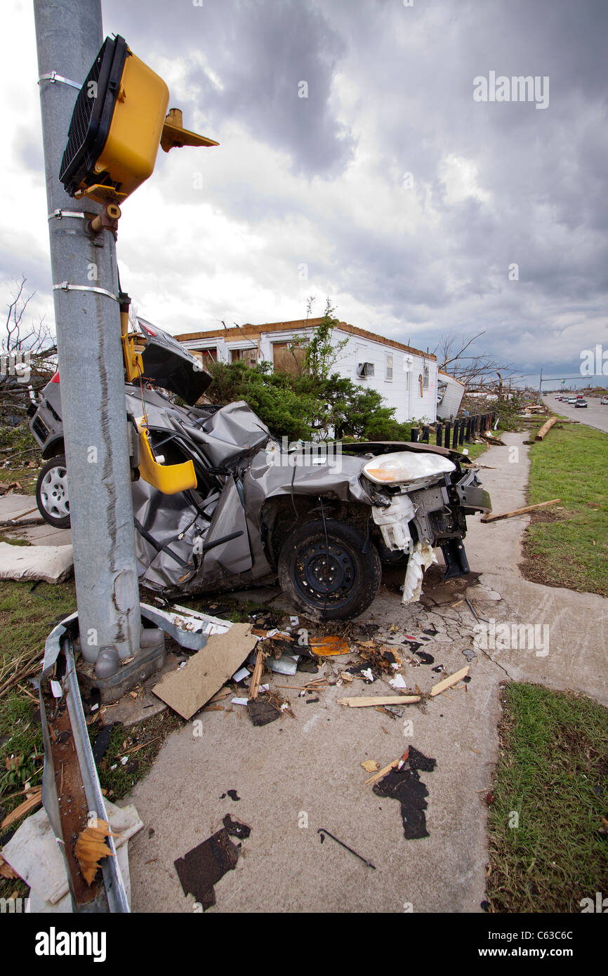 Car wrapped around pole hi-res stock photography and images - Alamy