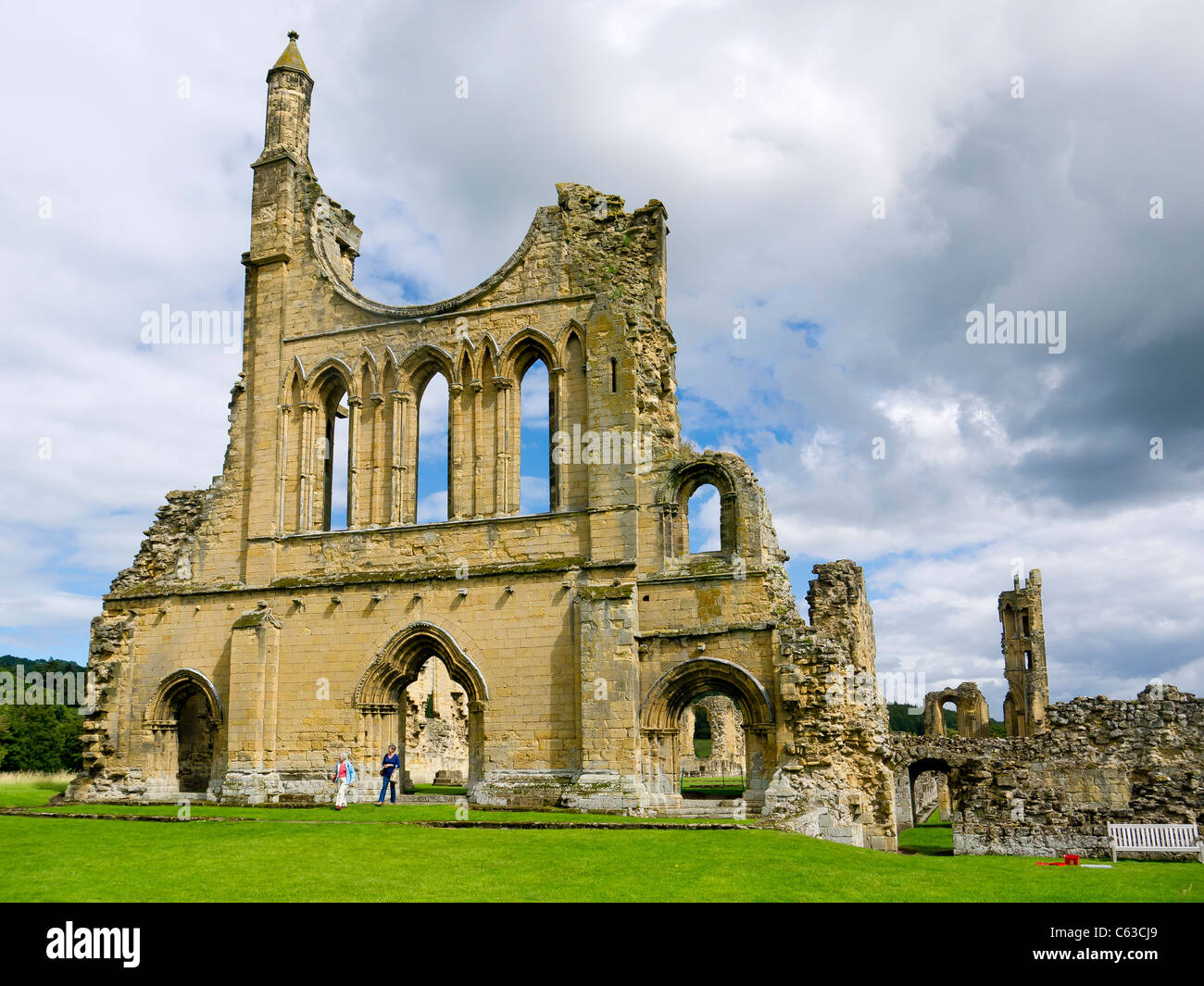 Byland abbey coxwold hi-res stock photography and images - Alamy