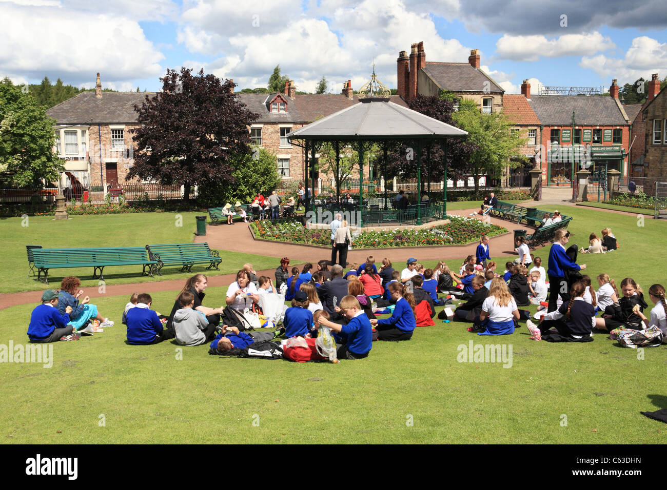 School Picnic High Resolution Stock Photography and Images - Alamy