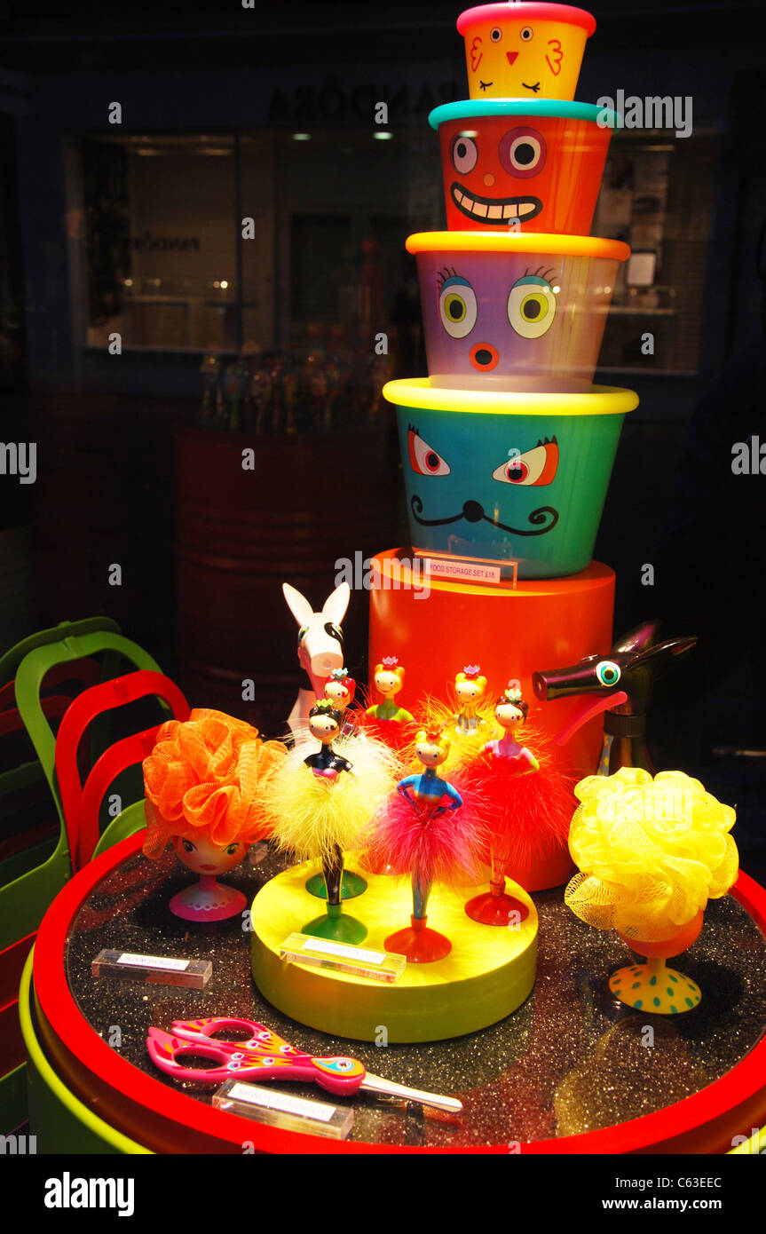 Colorful shop display hi-res stock photography and images - Alamy