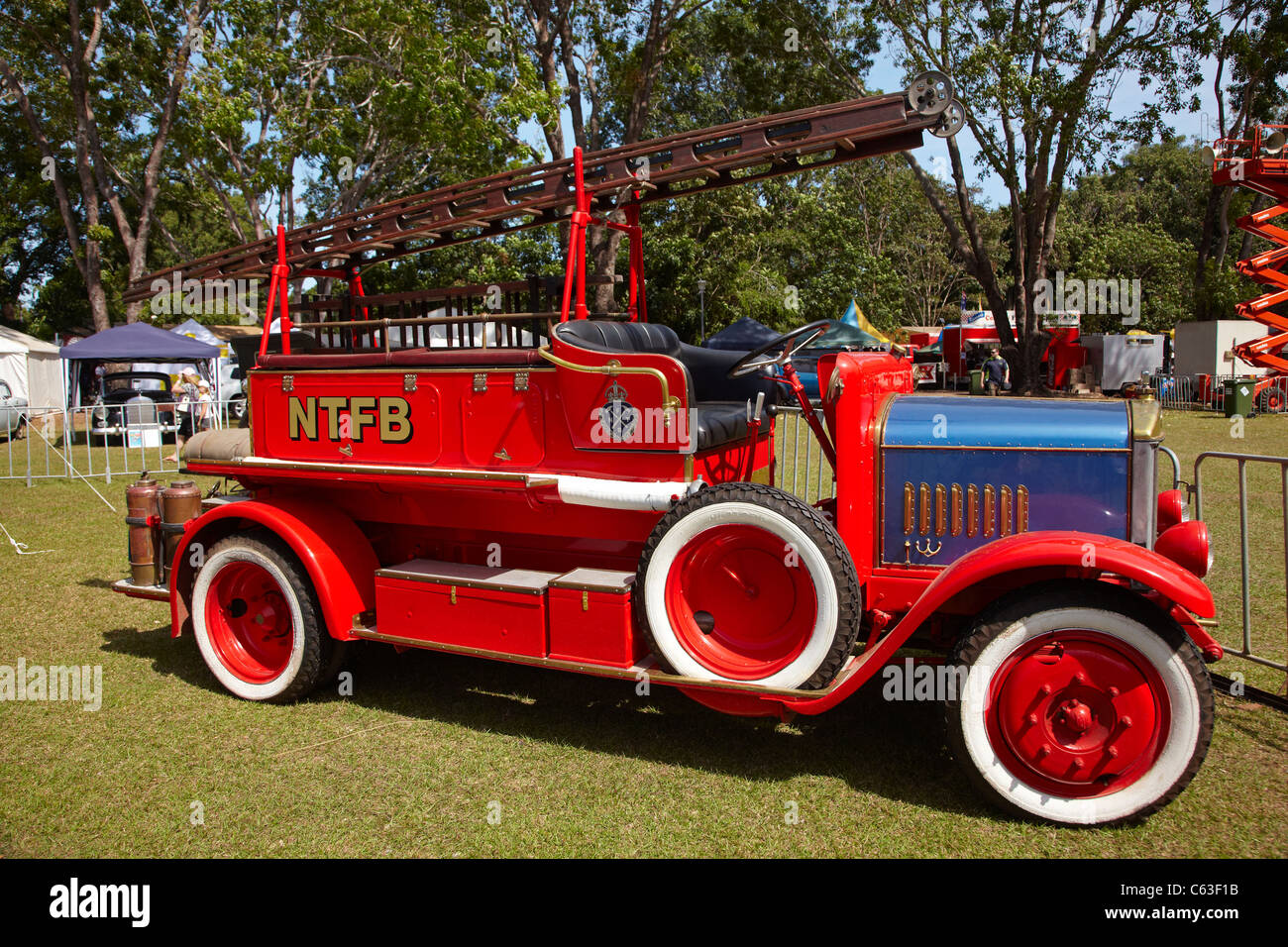 Old Fire Engine High Resolution Stock Photography And Images - Alamy ADE