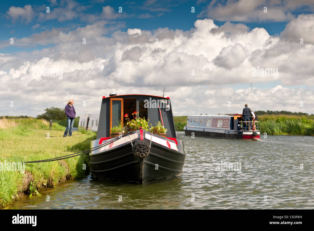 Barges boats longboats hi-res stock photography and images - Alamy