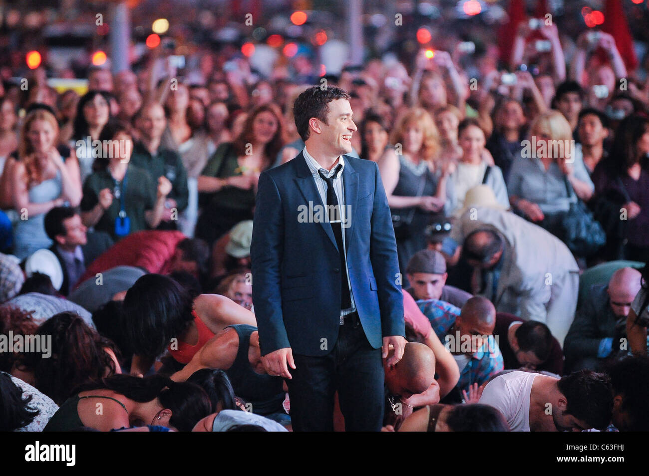 Friends Set Audience