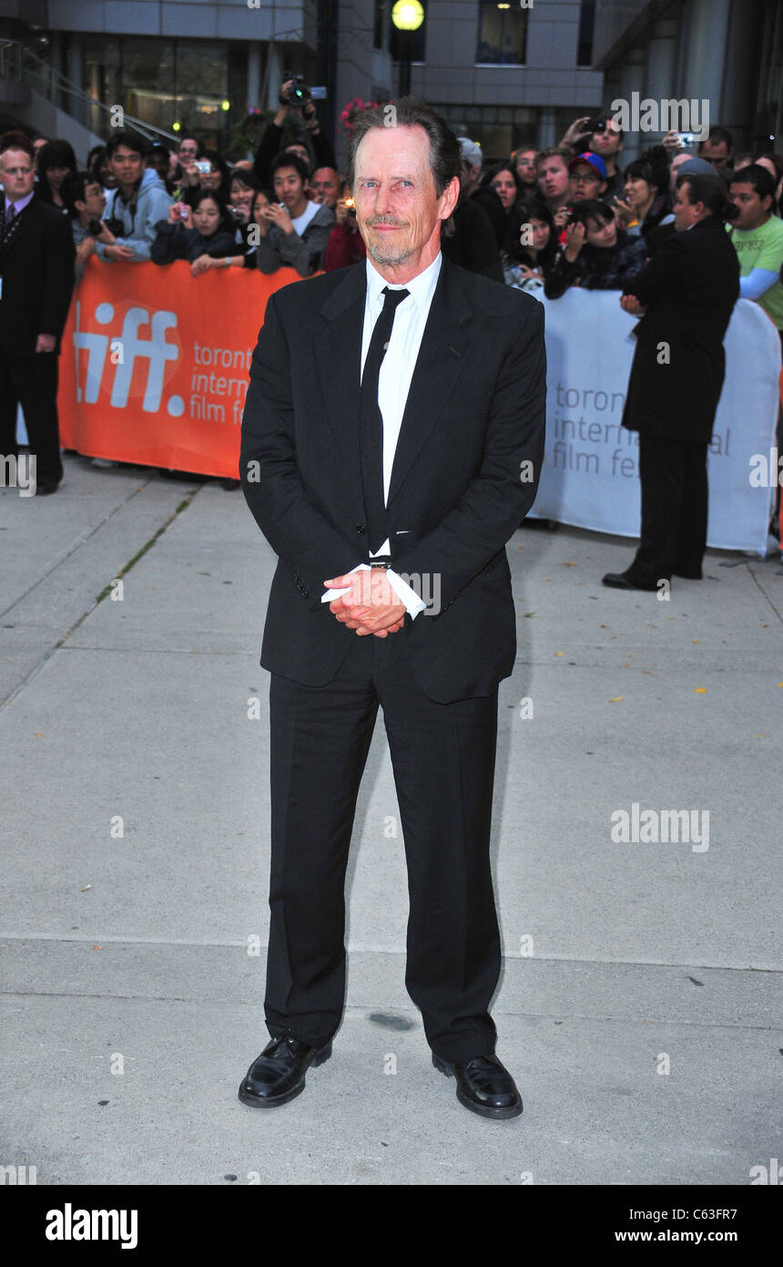 Stephen McHattie at arrivals for SCORE: A HOCKEY MUSICAL Premiere at ...