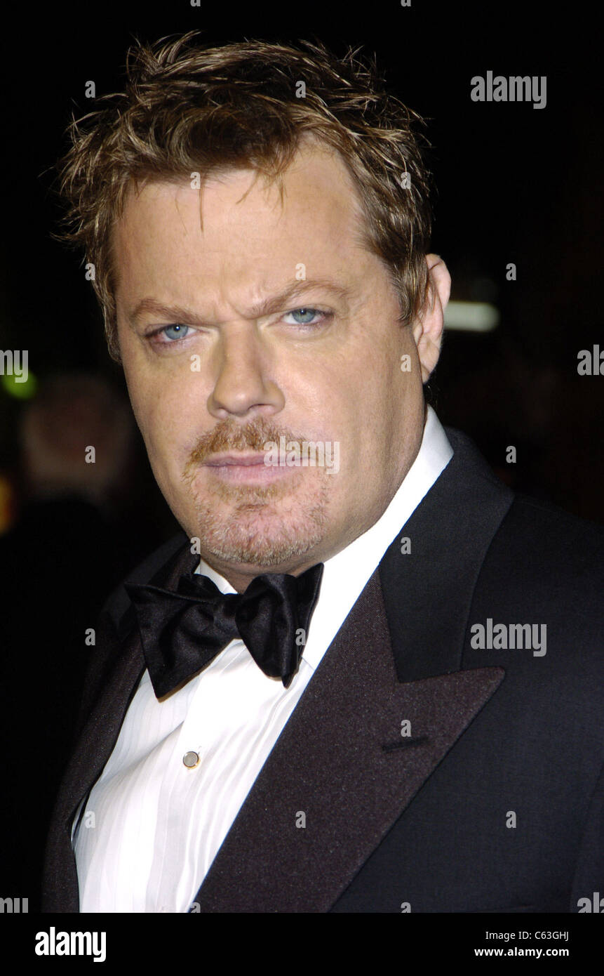 Eddie izzard premiere oceans twelve hi-res stock photography and images ...