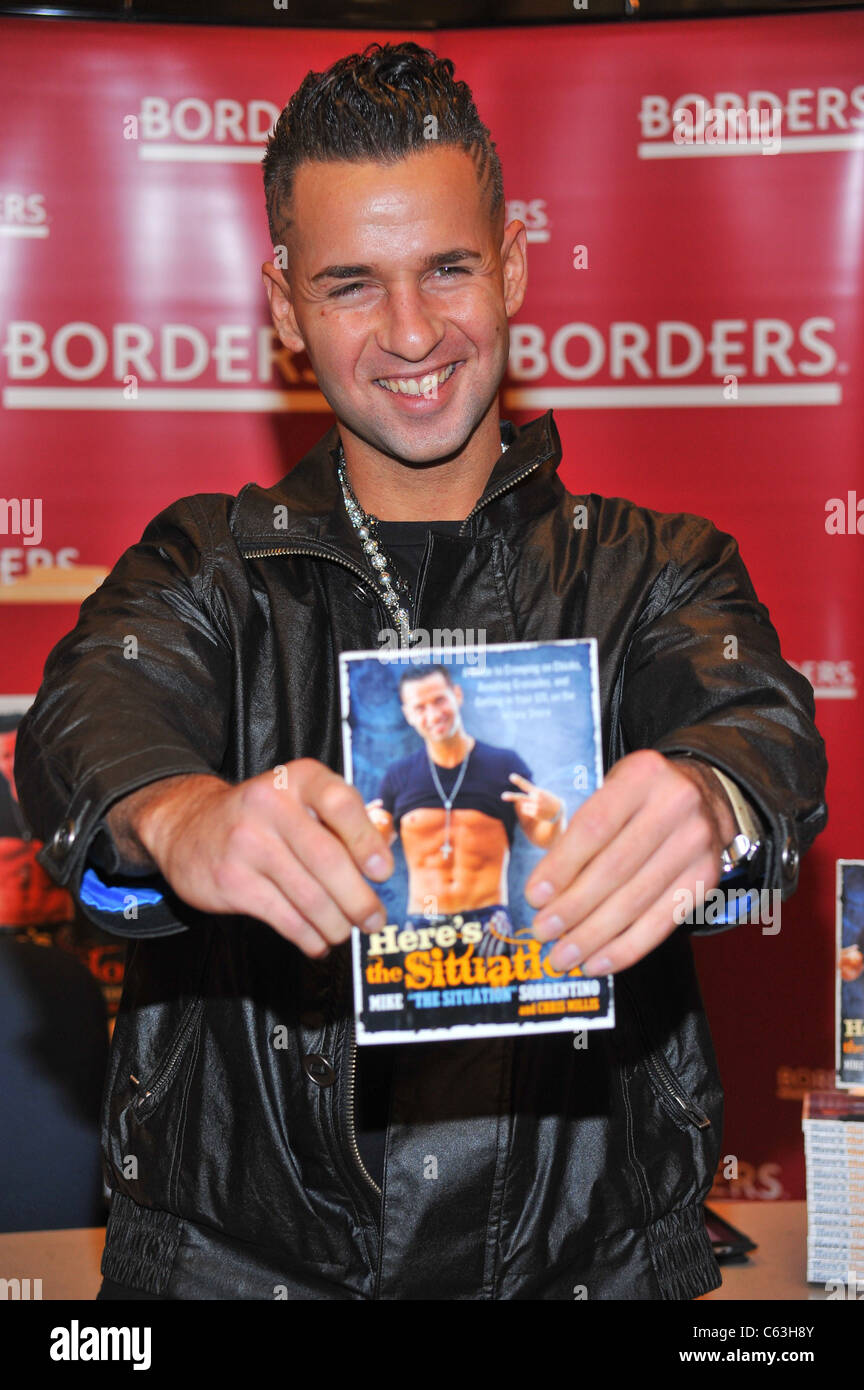 Mike 'The Situation' Sorrentino at in-store appearance for Mike THE ...