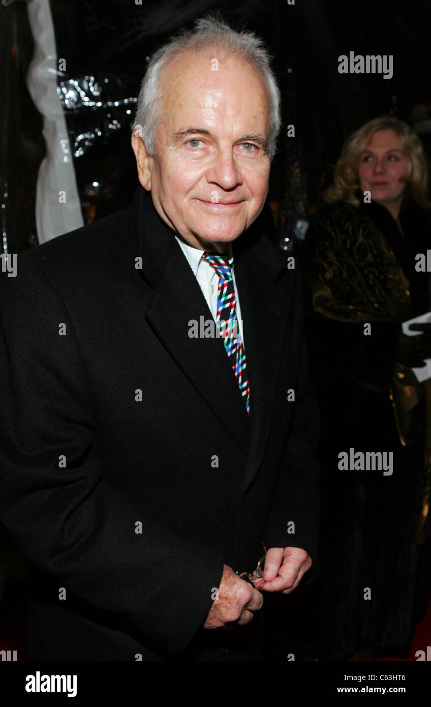 Ian Holm at the premiere of THE AVIATOR at the Ziegfeld Theatre, NY ...