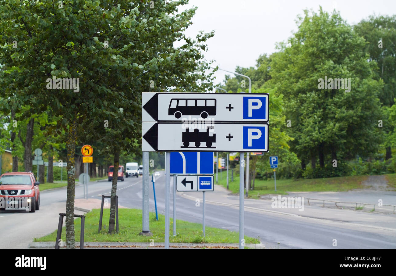 Public transport signs hi-res stock photography and images - Alamy