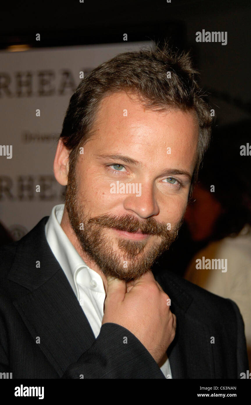 Peter Sarsgaard at arrivals for JARHEAD Premiere, The Arclight ...