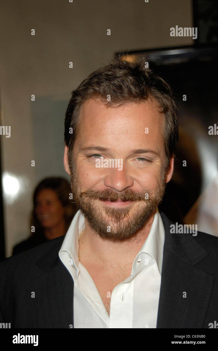 Peter Sarsgaard at arrivals for JARHEAD Premiere, The Arclight ...