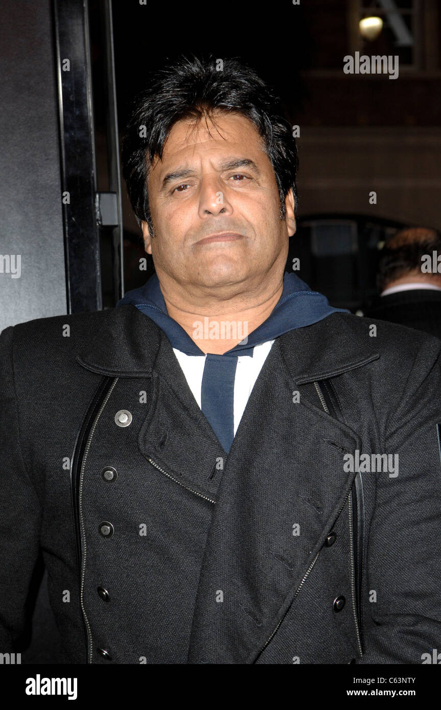 Eric Estrada at arrivals for THE FIGHTER Premiere, Grauman's Chinese ...