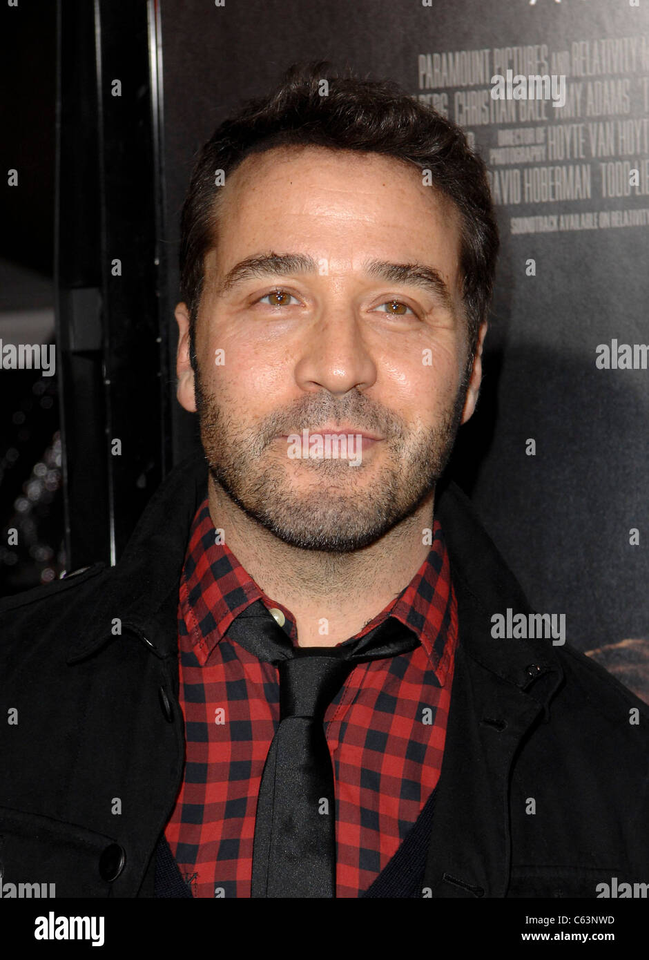 Jeremy Piven at arrivals for THE FIGHTER Premiere, Grauman's Chinese ...