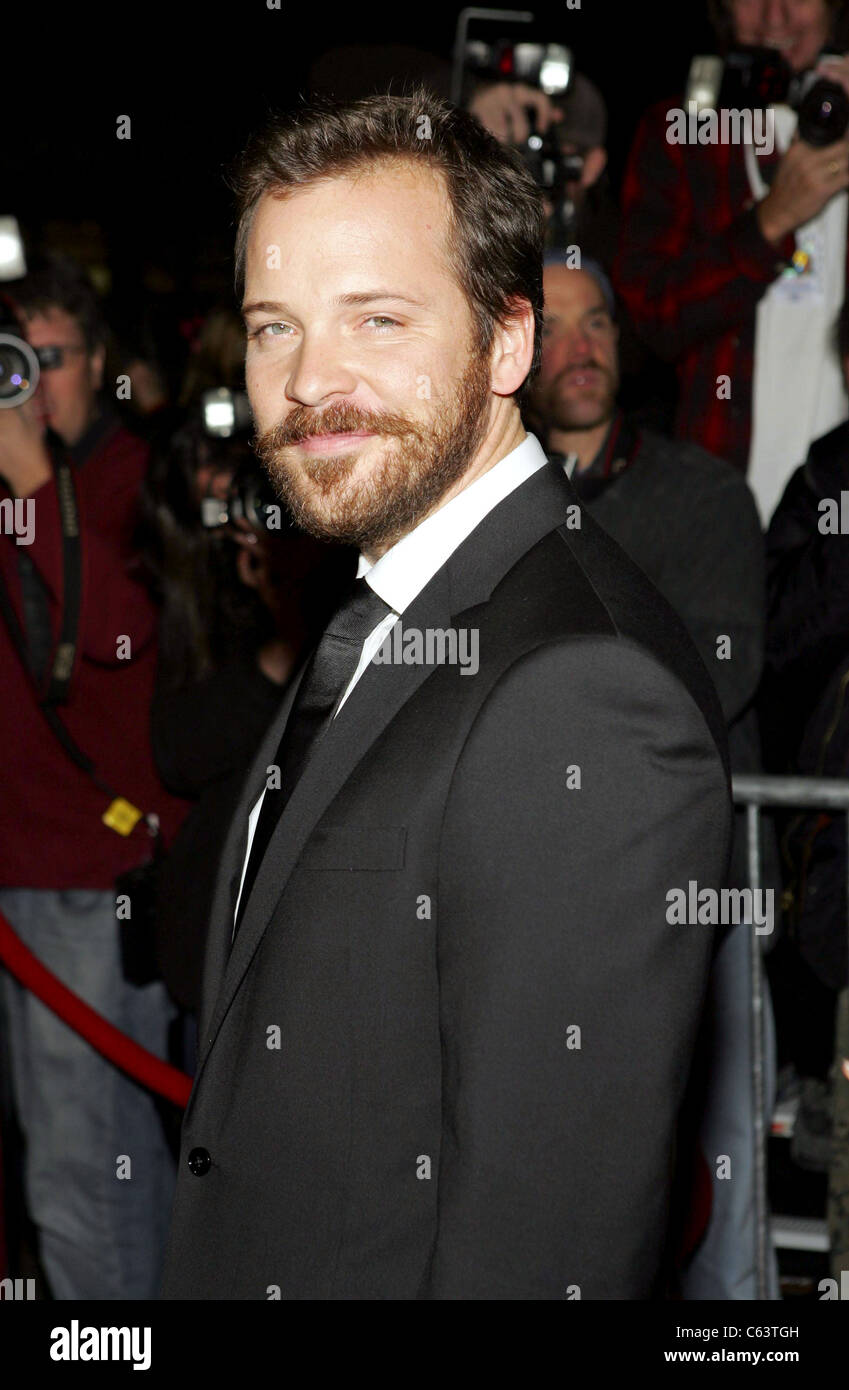 Peter Sarsgaard at arrivals for JARHEAD Premiere by Universal Pictures ...