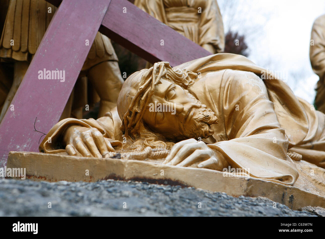Lourdes in winter sanctuary lourdes hi-res stock photography and images ...