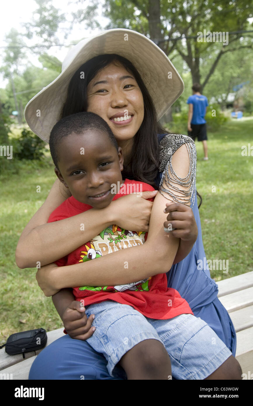 African american inner city poverty hi-res stock photography and images ...