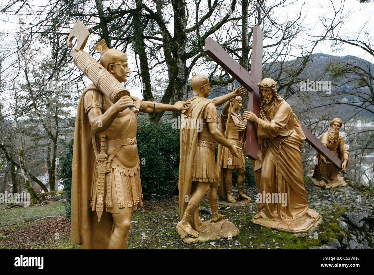 Lourdes in winter sanctuary lourdes hi-res stock photography and images ...