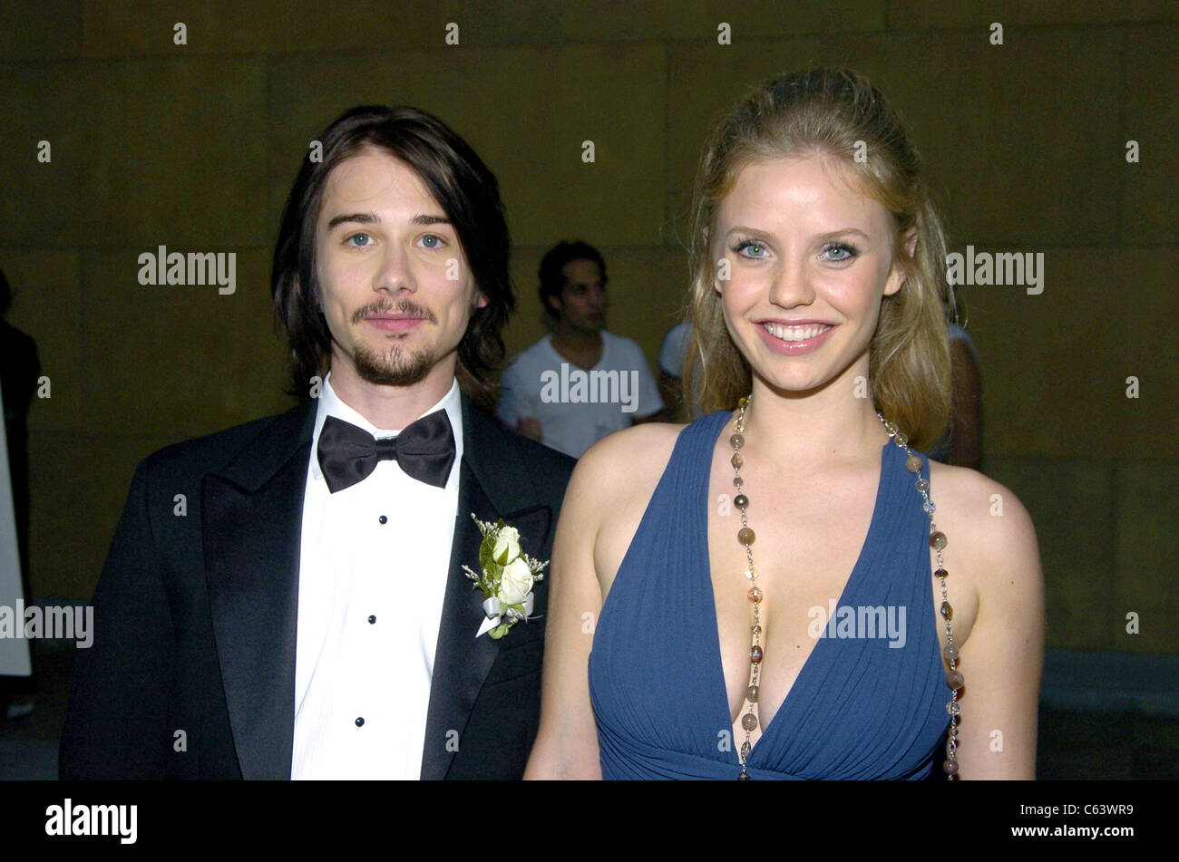 Lou taylor pucci kelli garner hi-res stock photography and images - Alamy