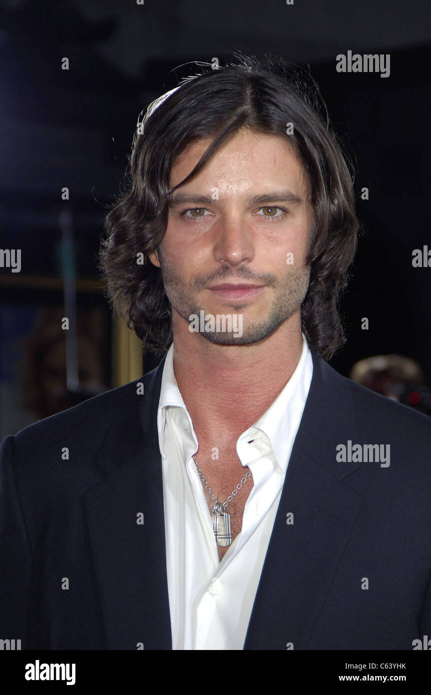 Jason Behr at arrivals for JUST LIKE HEAVEN Premiere, Grauman's Chinese ...