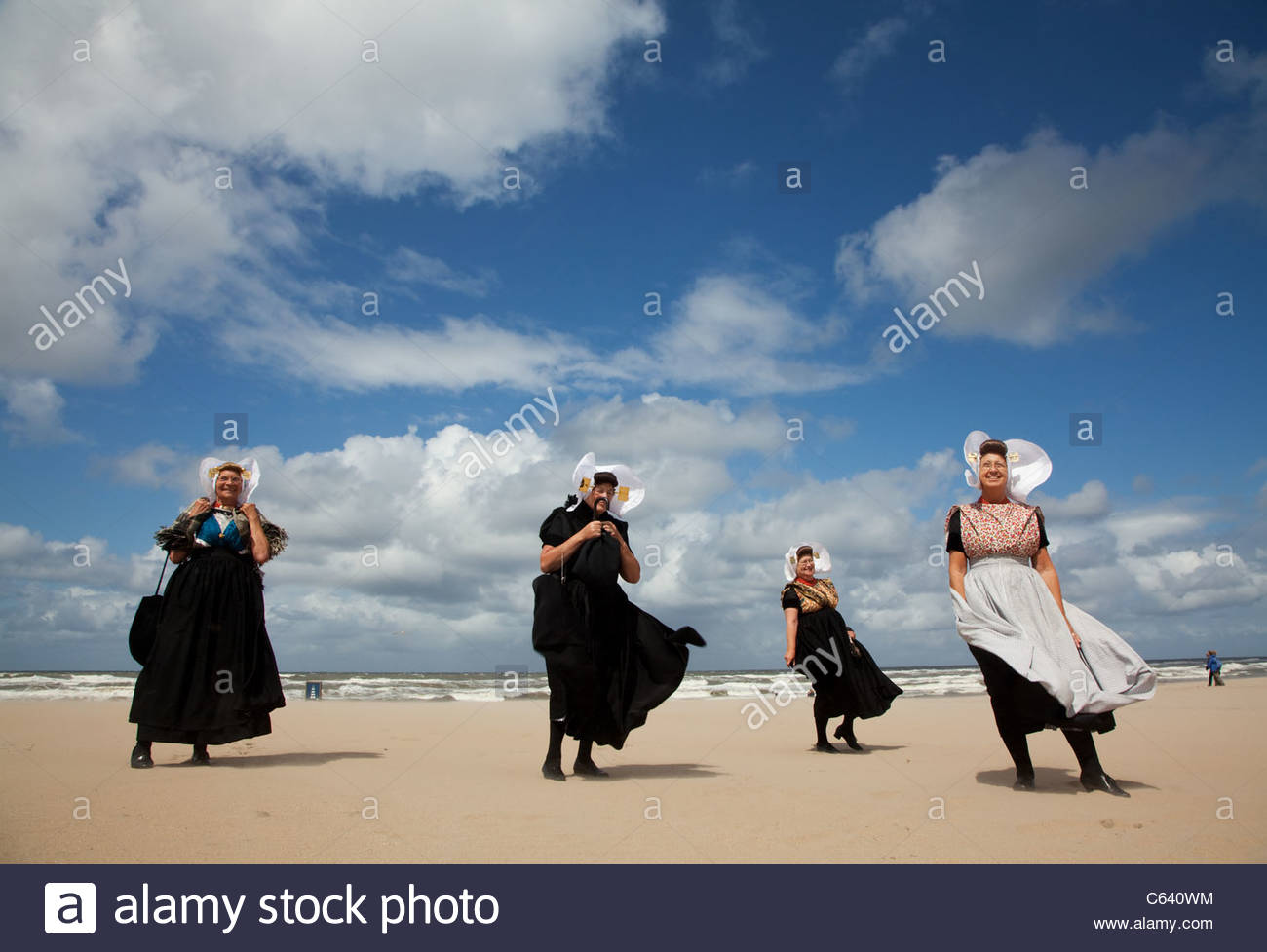 Netherlands Traditional Woman Stock Photos & Netherlands Traditional ...