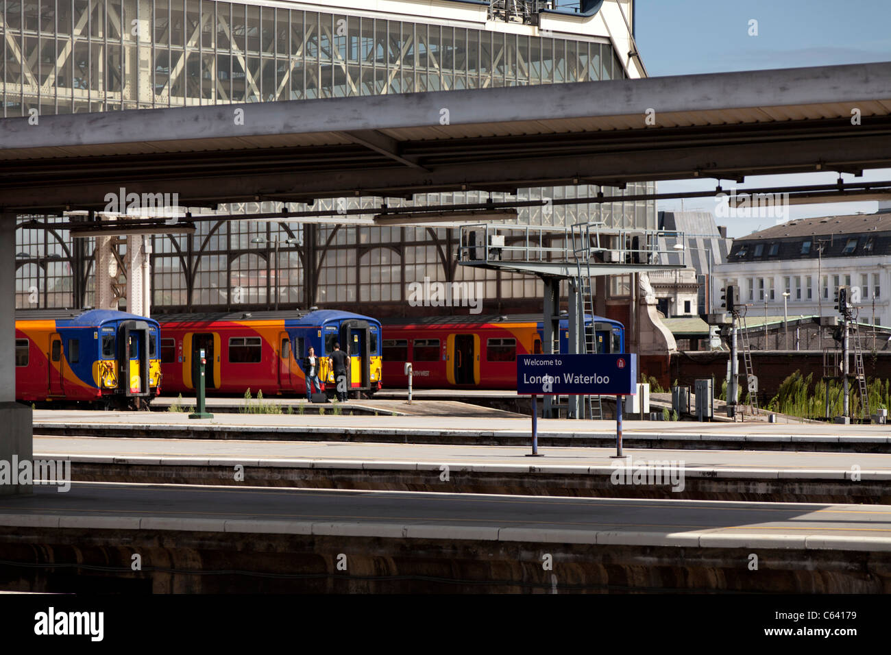 Waterloo trains hi-res stock photography and images - Alamy