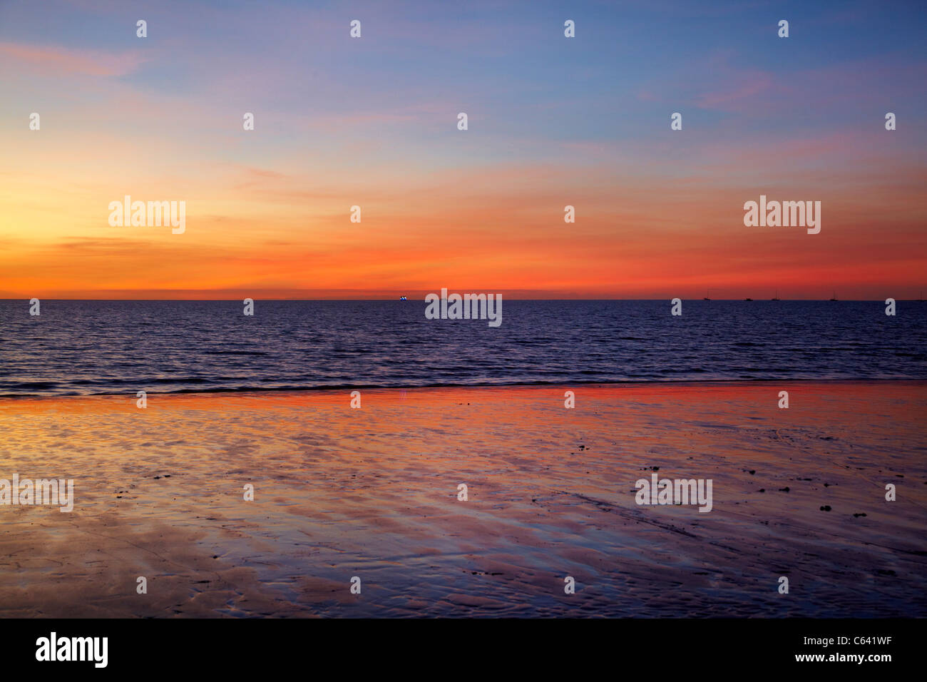 Mindil beach darwin hi-res stock photography and images - Alamy