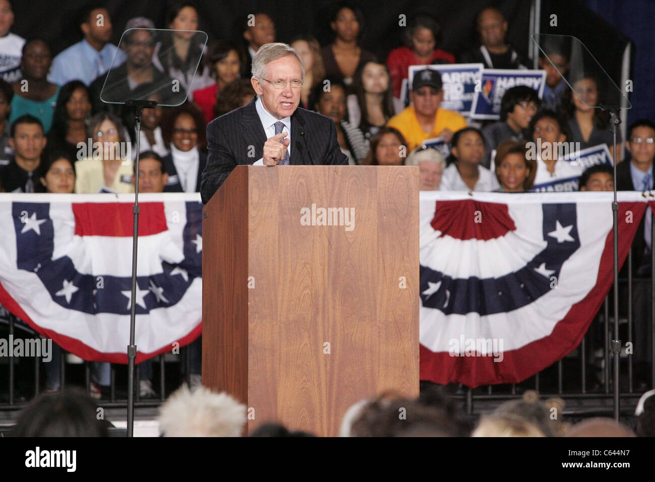 Harry reid hi-res stock photography and images - Alamy