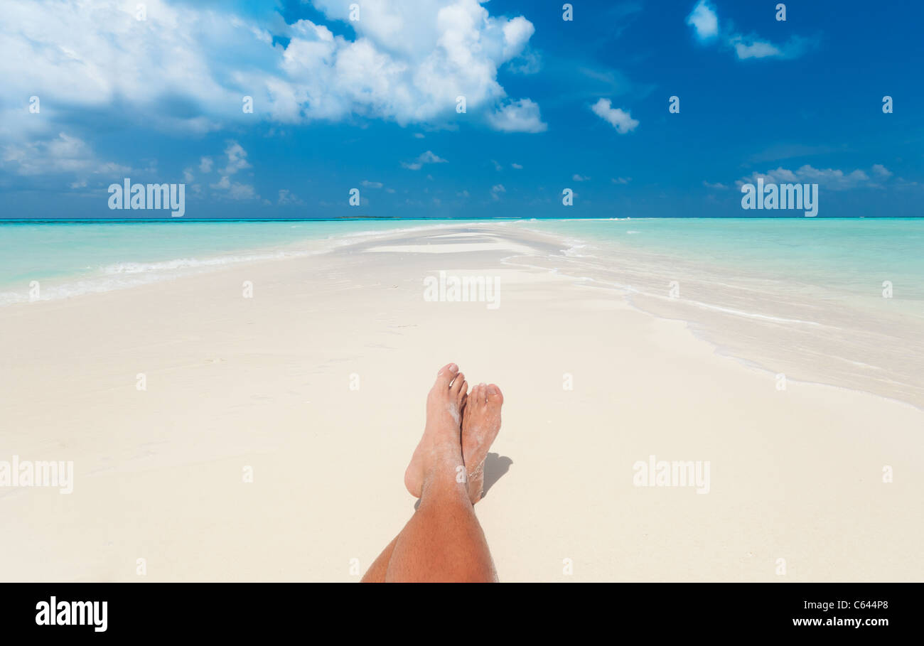 Maldives sunbathing hi-res stock photography and images - Alamy