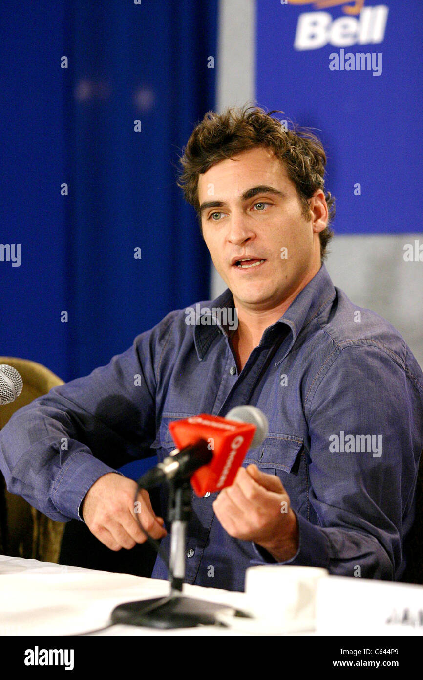 Joaquin Phoenix, at the press conference for WALK THE LINE Premiere at ...