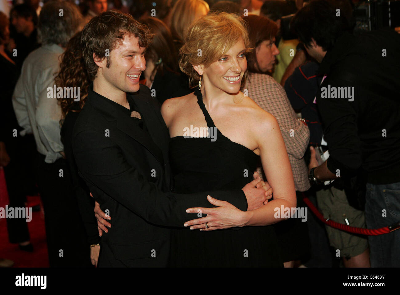 Toni collette and husband dave galafassi hi-res stock photography and ...