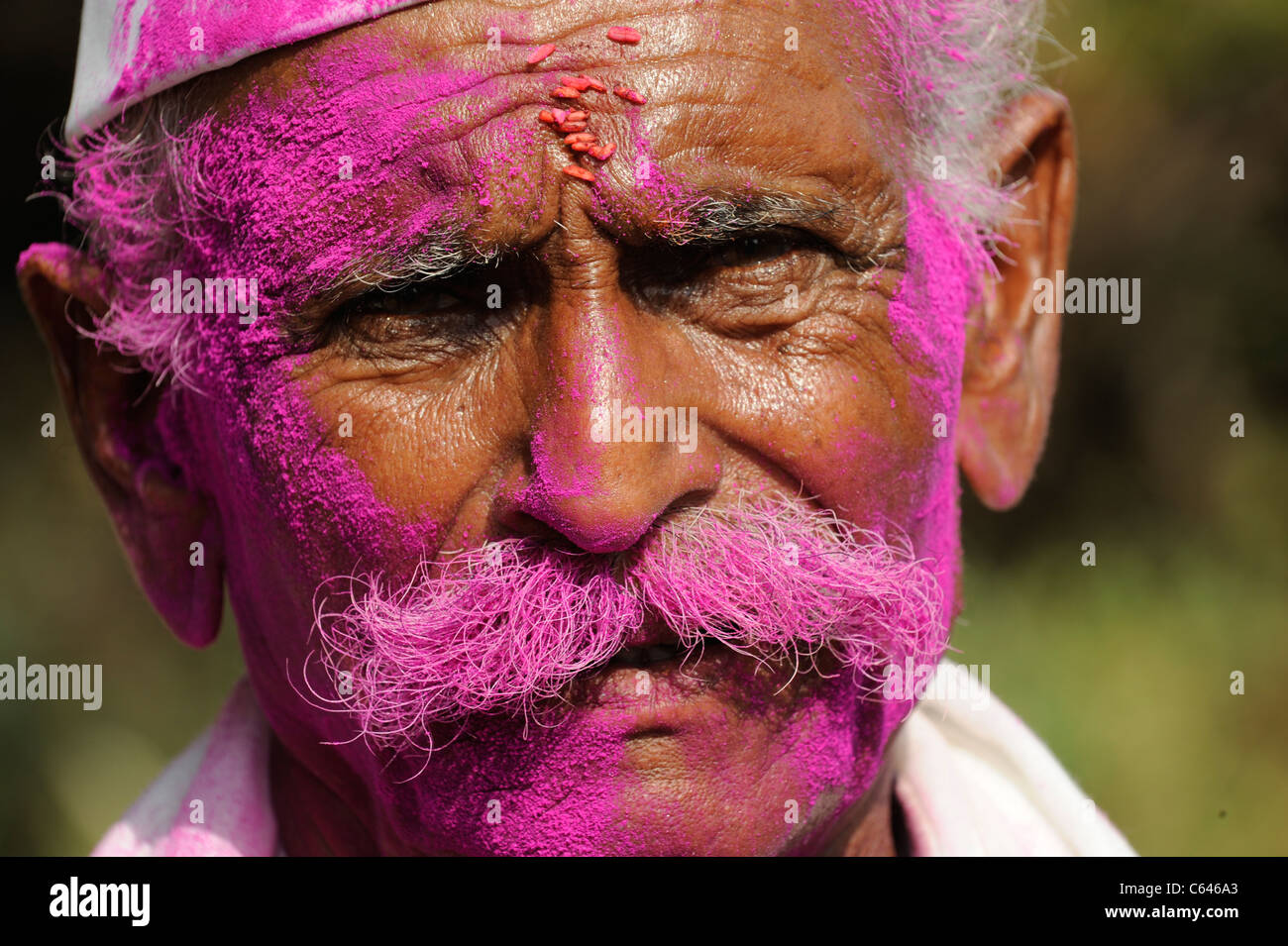 India Maharashtra, farmer in Vidarbha region , people celebrate ...