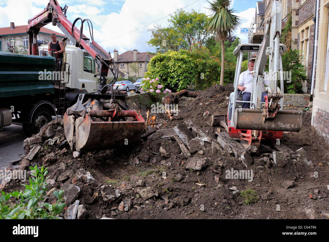 Jcb mechanical digger hi-res stock photography and images - Alamy
