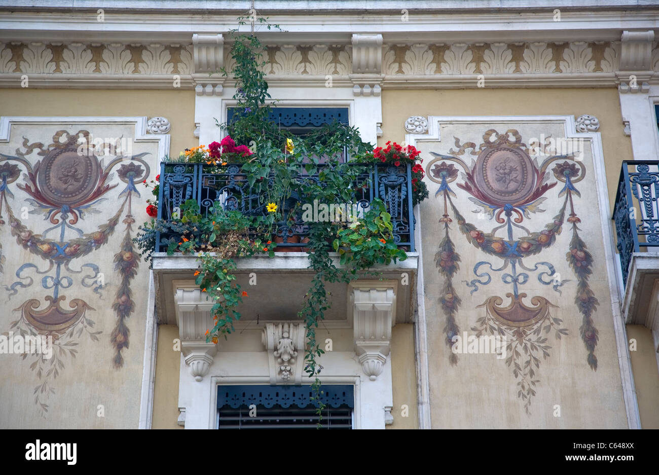 Building architecture in Geneva Plainpalais district - Switzerland ...