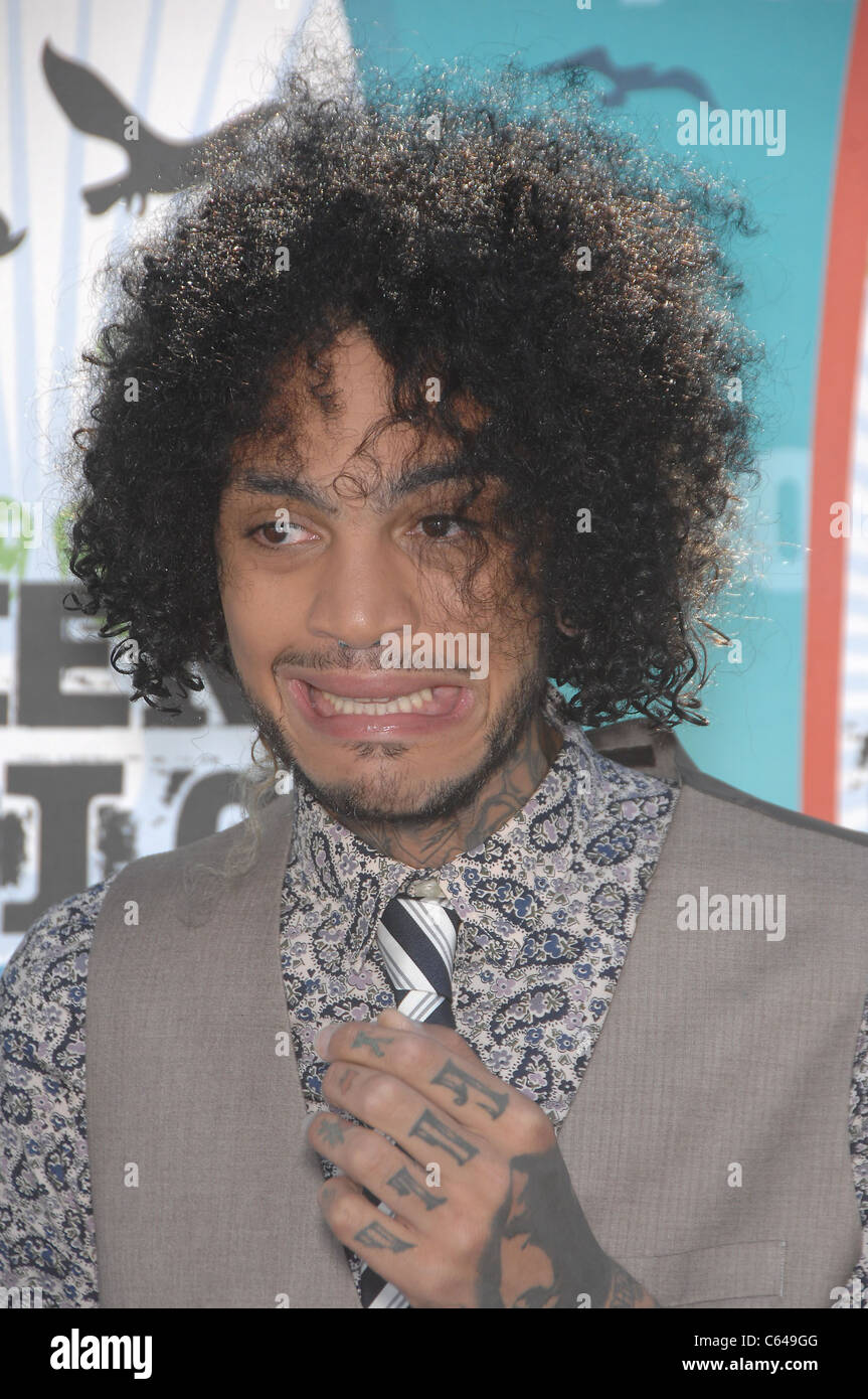 Travie McCoy at arrivals for Teen Choice Awards 2010 - ARRIVALS, Gibson ...