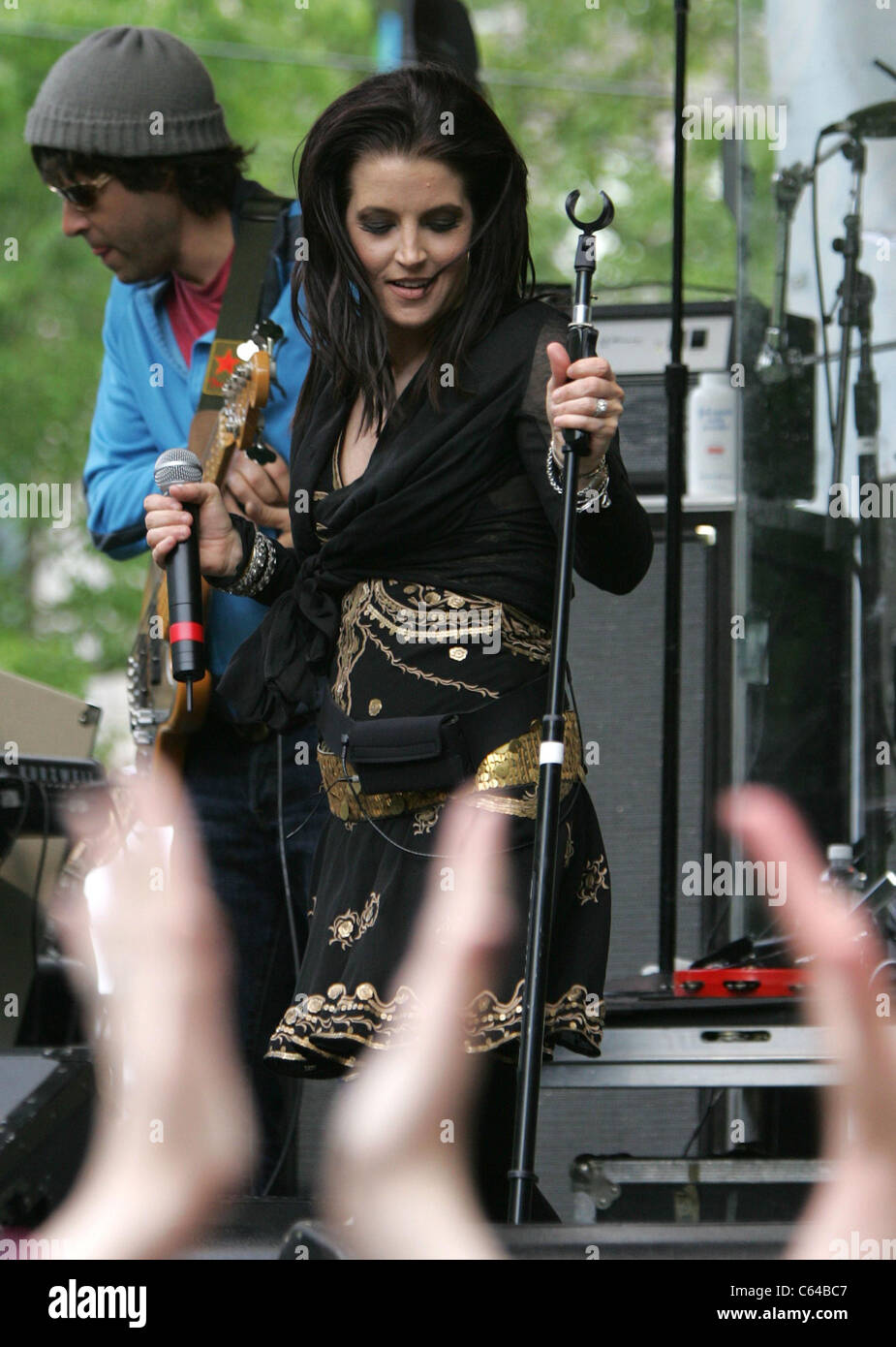 Lisa Marie Presley on stage for NOW WHAT CD Kick Off Concert, City Hall ...