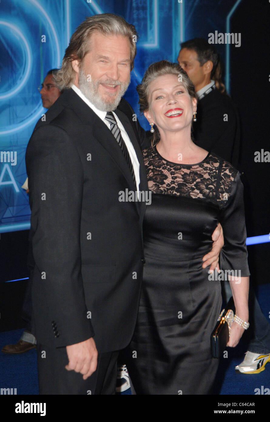 Jeff Bridges, Susan Bridges at arrivals for TRON: LEGACY Premiere, El ...