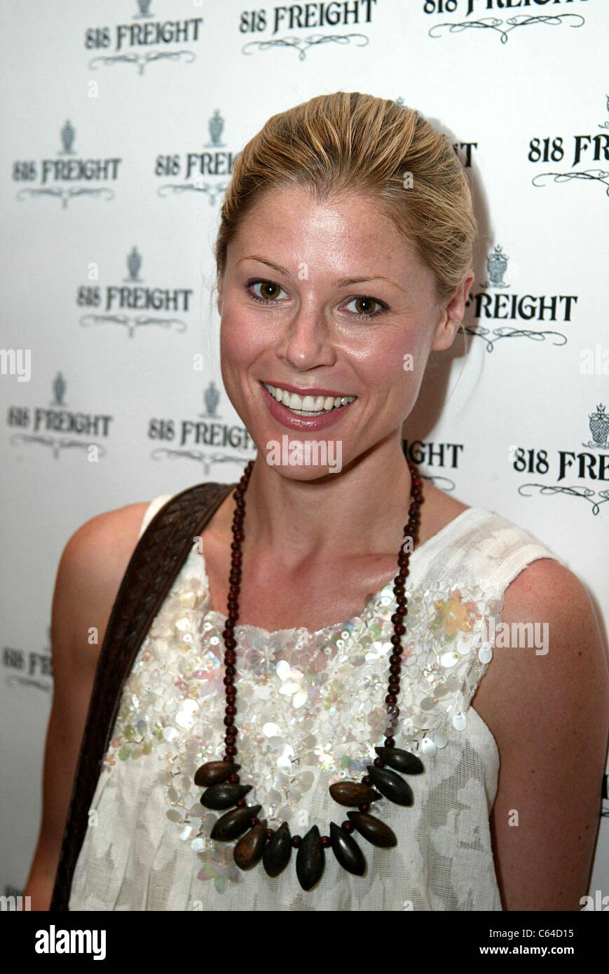 Julie Bowen at arrivals for Denim, Diamonds and a Do Party, LUSH Beauty ...