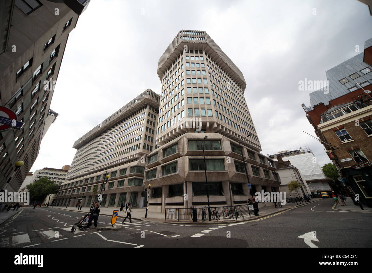 Ministry of justice sign hi-res stock photography and images - Alamy