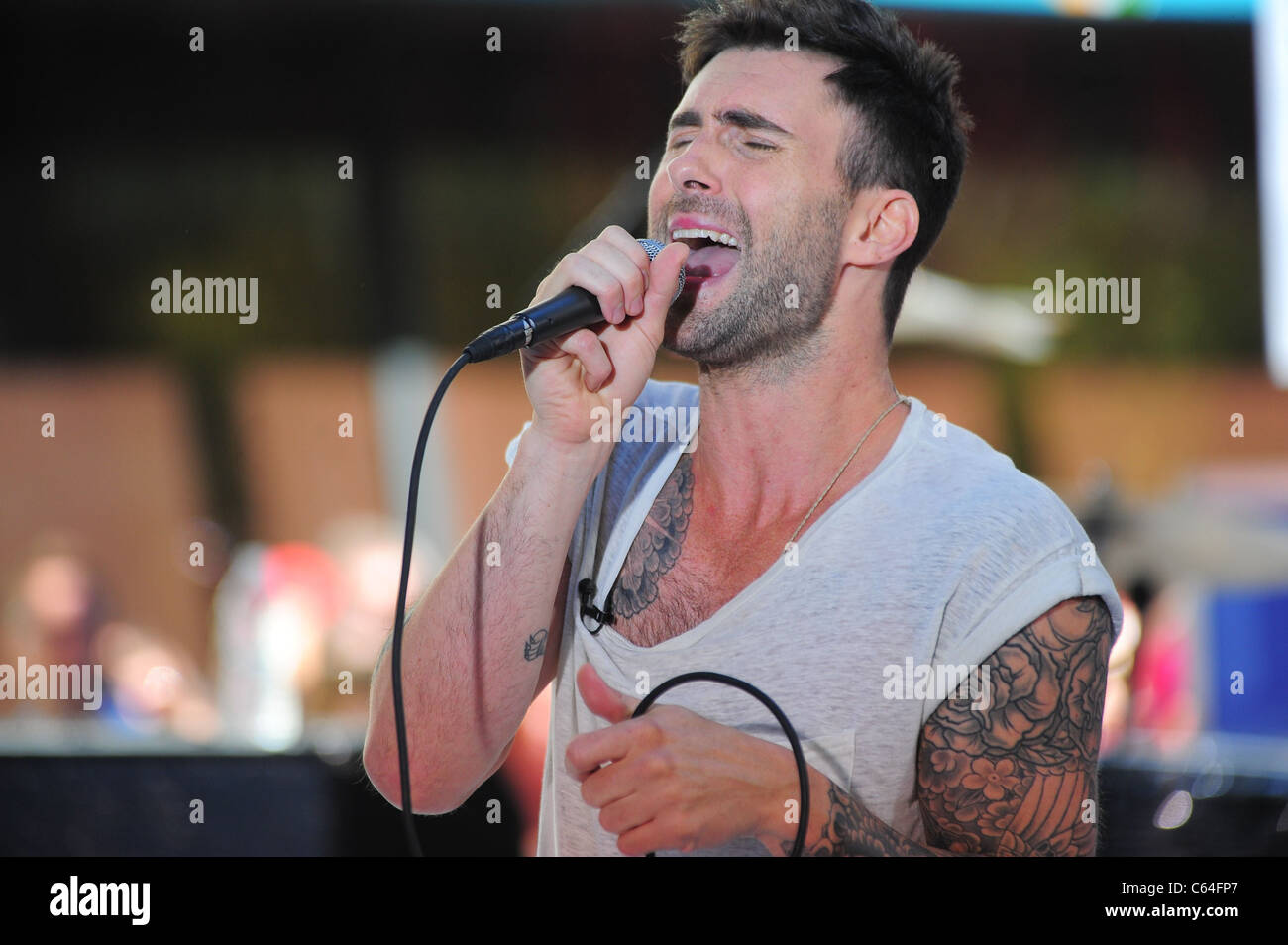 Maroon 5 hi-res stock photography and images - Alamy