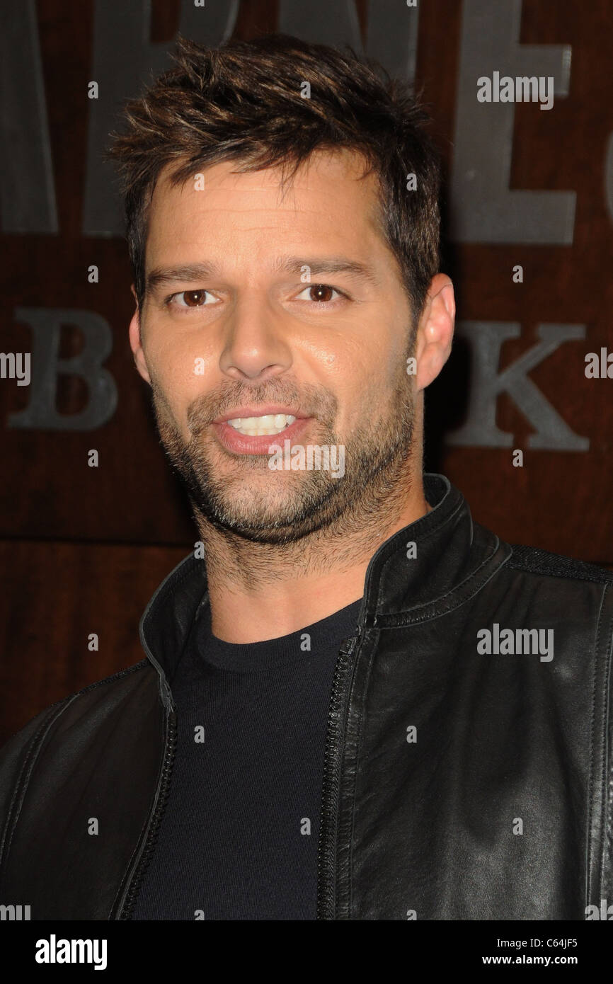 Ricky Martin at in-store appearance for Ricky Martin Book Signing for ...
