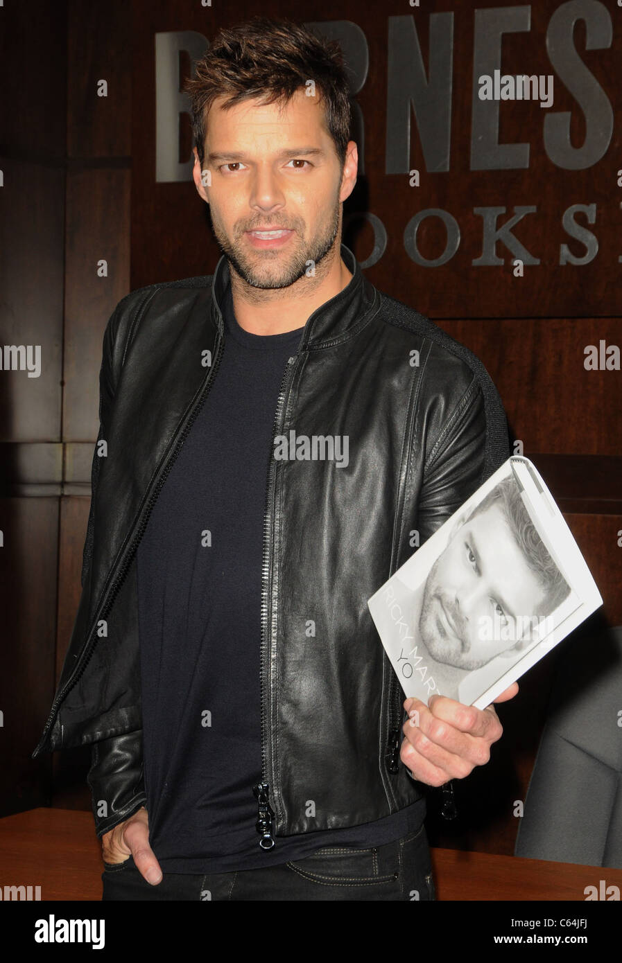 Ricky Martin at in-store appearance for Ricky Martin Book Signing for ...