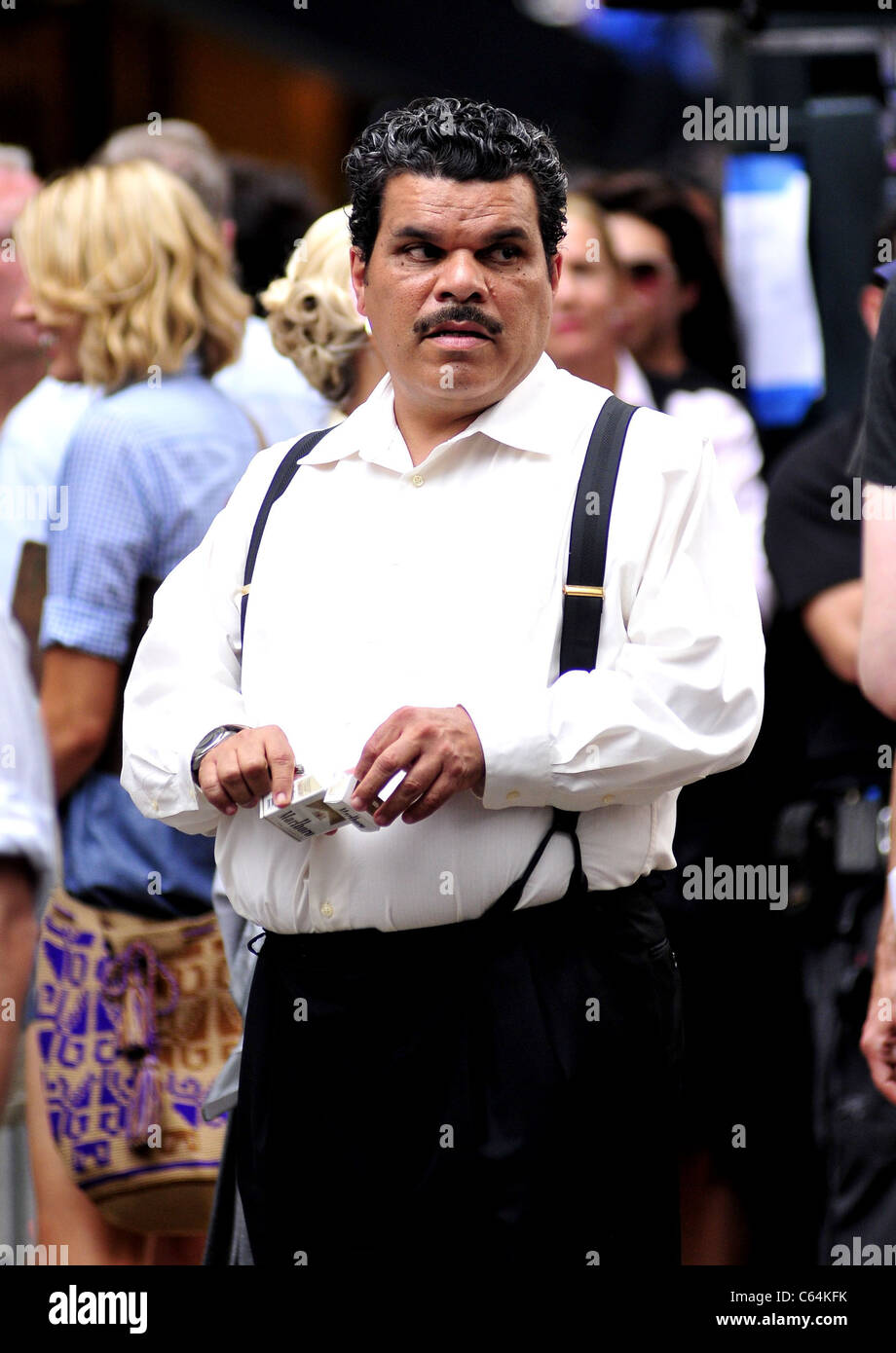 Luis Guzman Robin