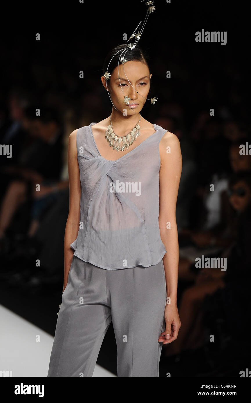 Andy South Fashion in attendance for PROJECT RUNWAY Season 8 Finale ...
