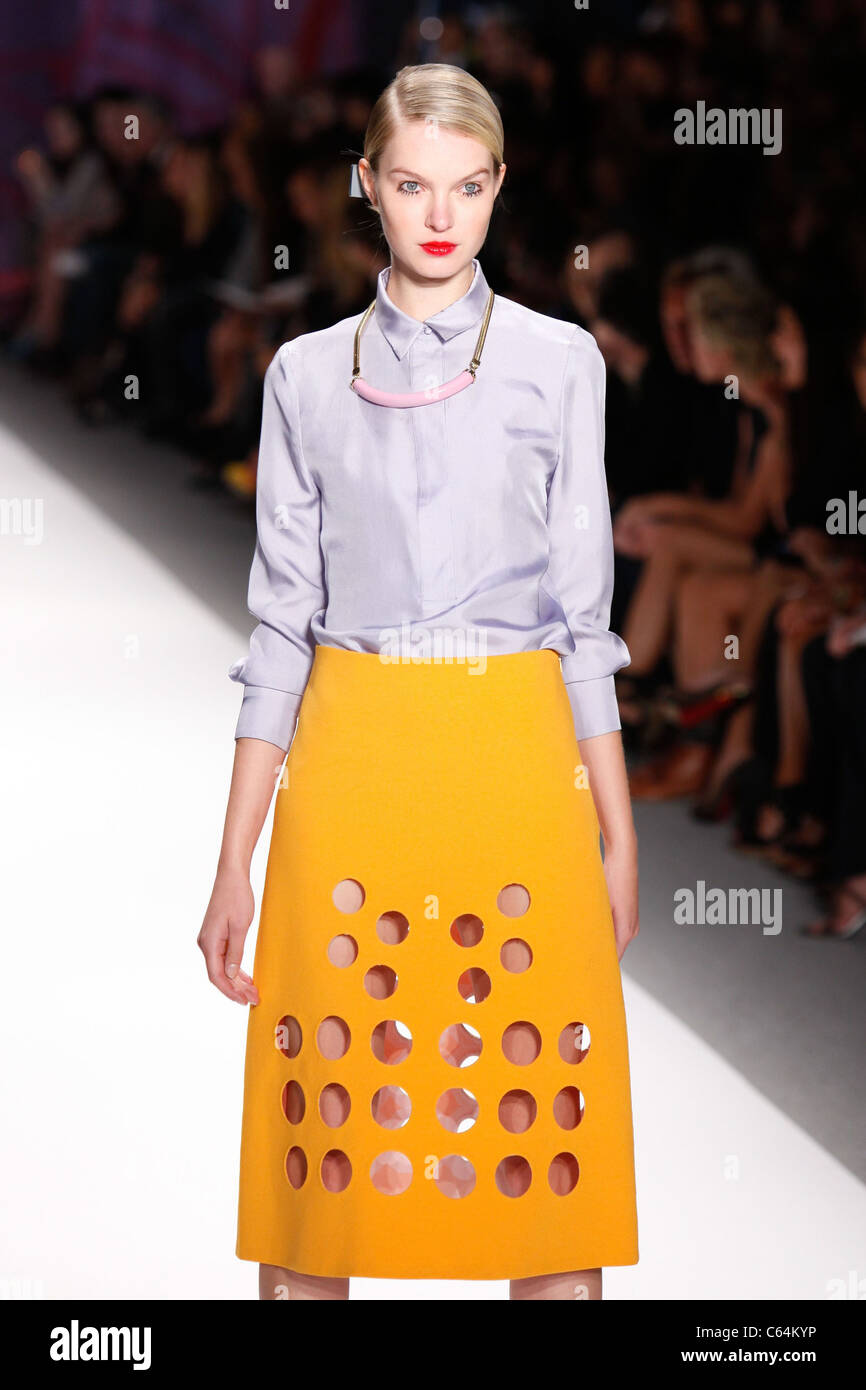 Runway Model on the runway for Cynthia Rowley Spring/Summer 2011 ...