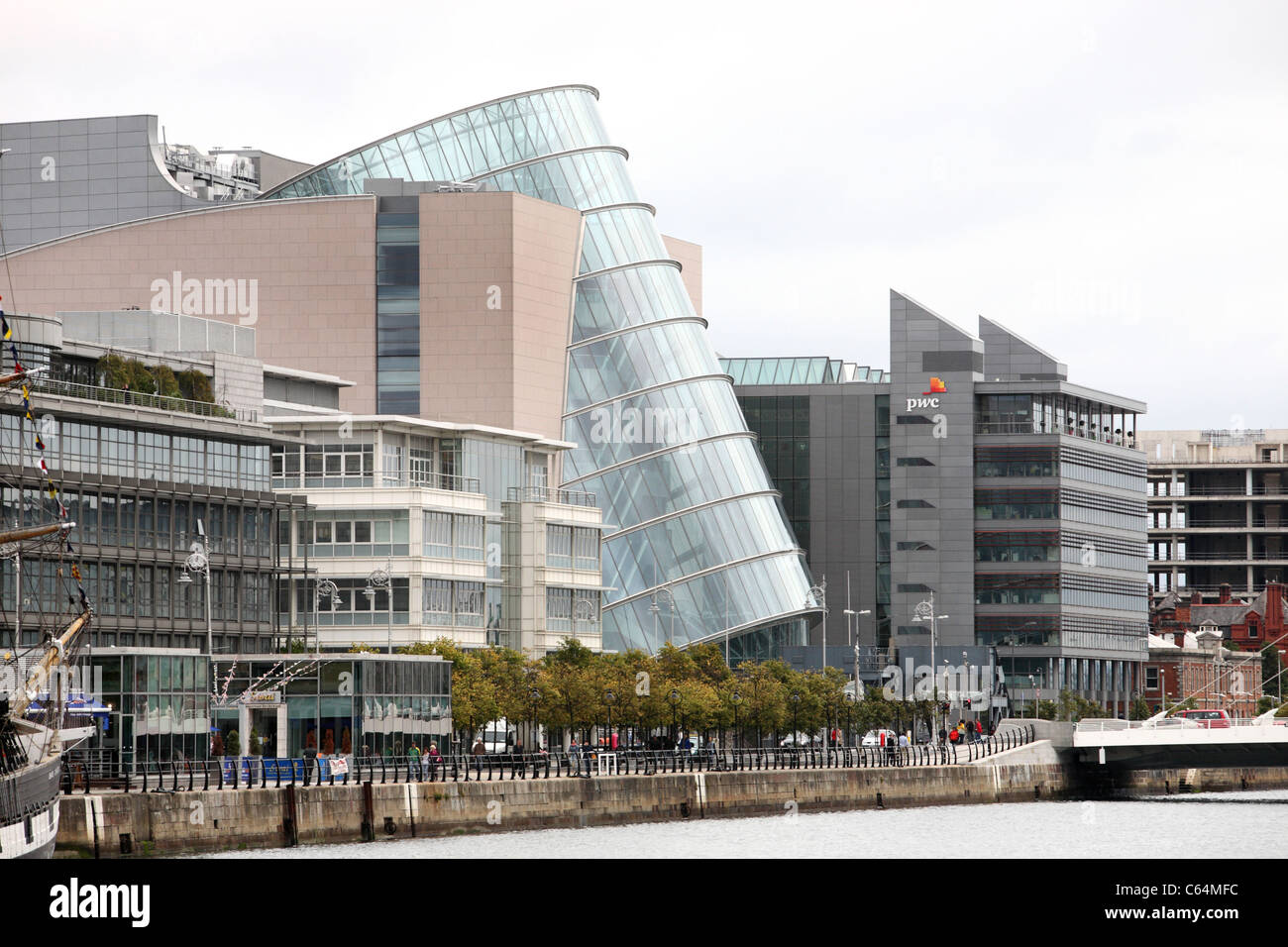 Convention centre dublin Stock Photo - Alamy