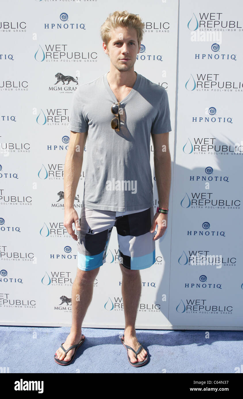 Matt barr hi-res stock photography and images - Alamy