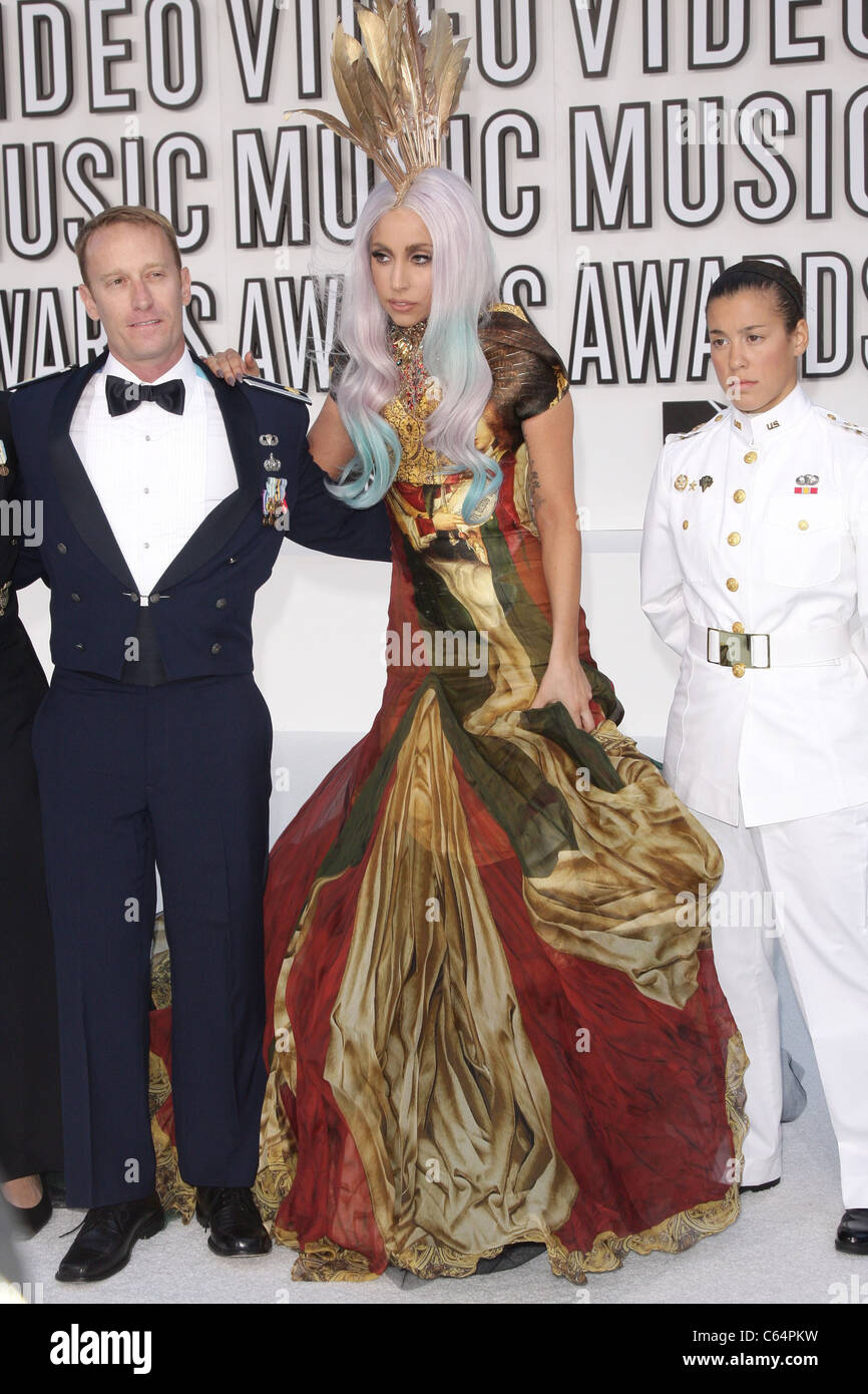 Lady GaGa at arrivals for 2010 MTV Video Music Awards VMA's - ARRIVALS ...