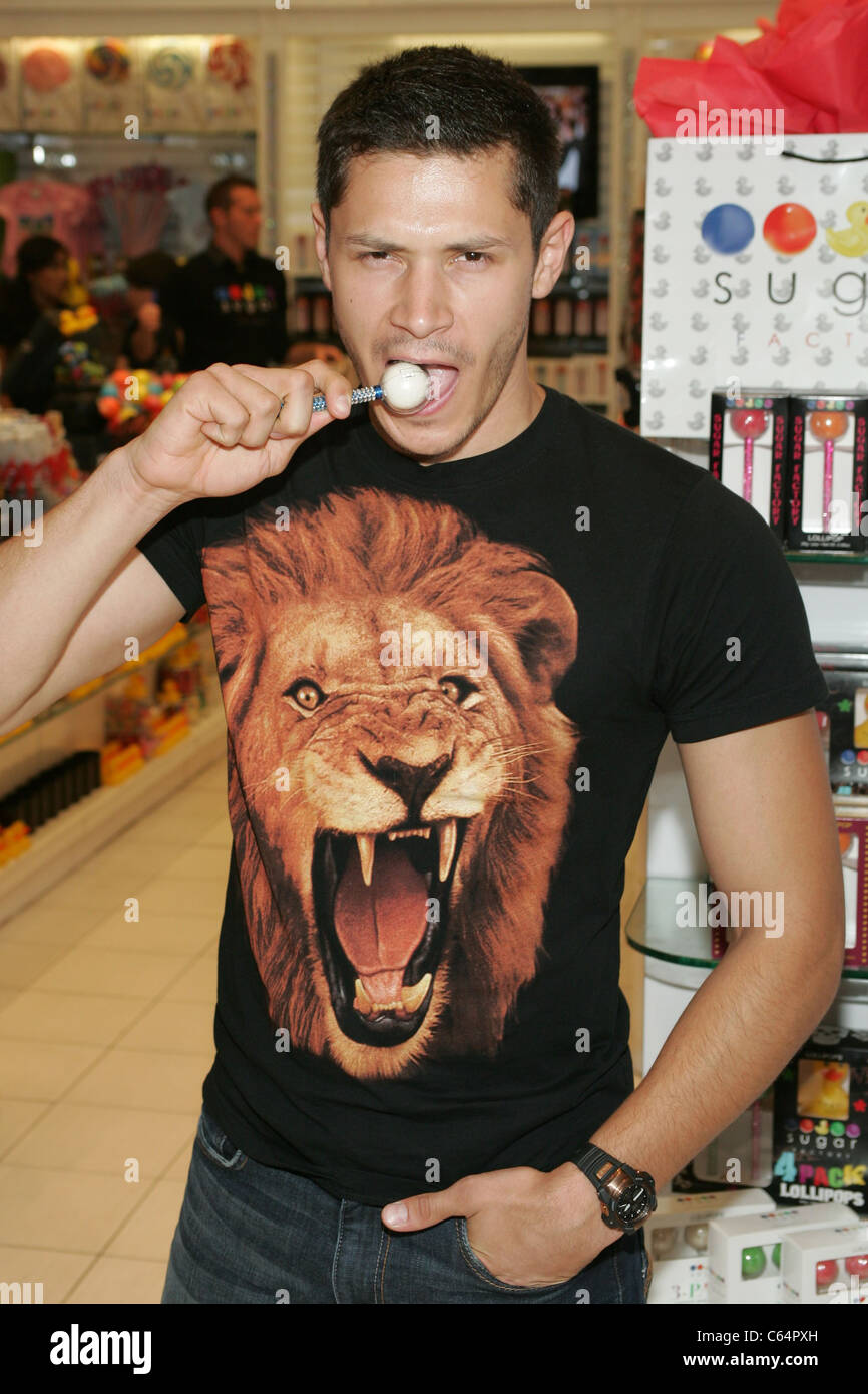 Alex Meraz Wolf Pack