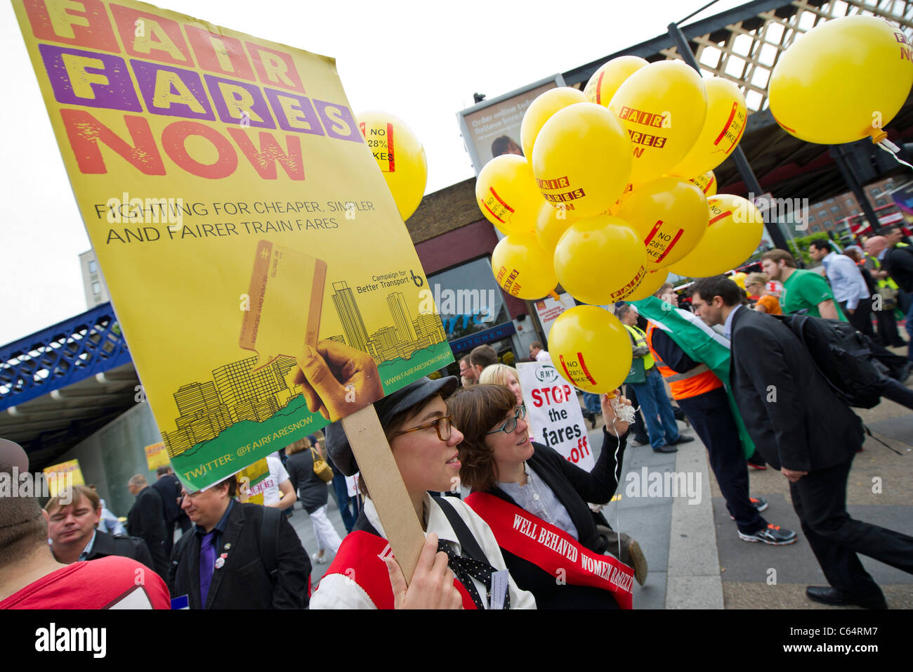 Anti rail hi-res stock photography and images - Alamy